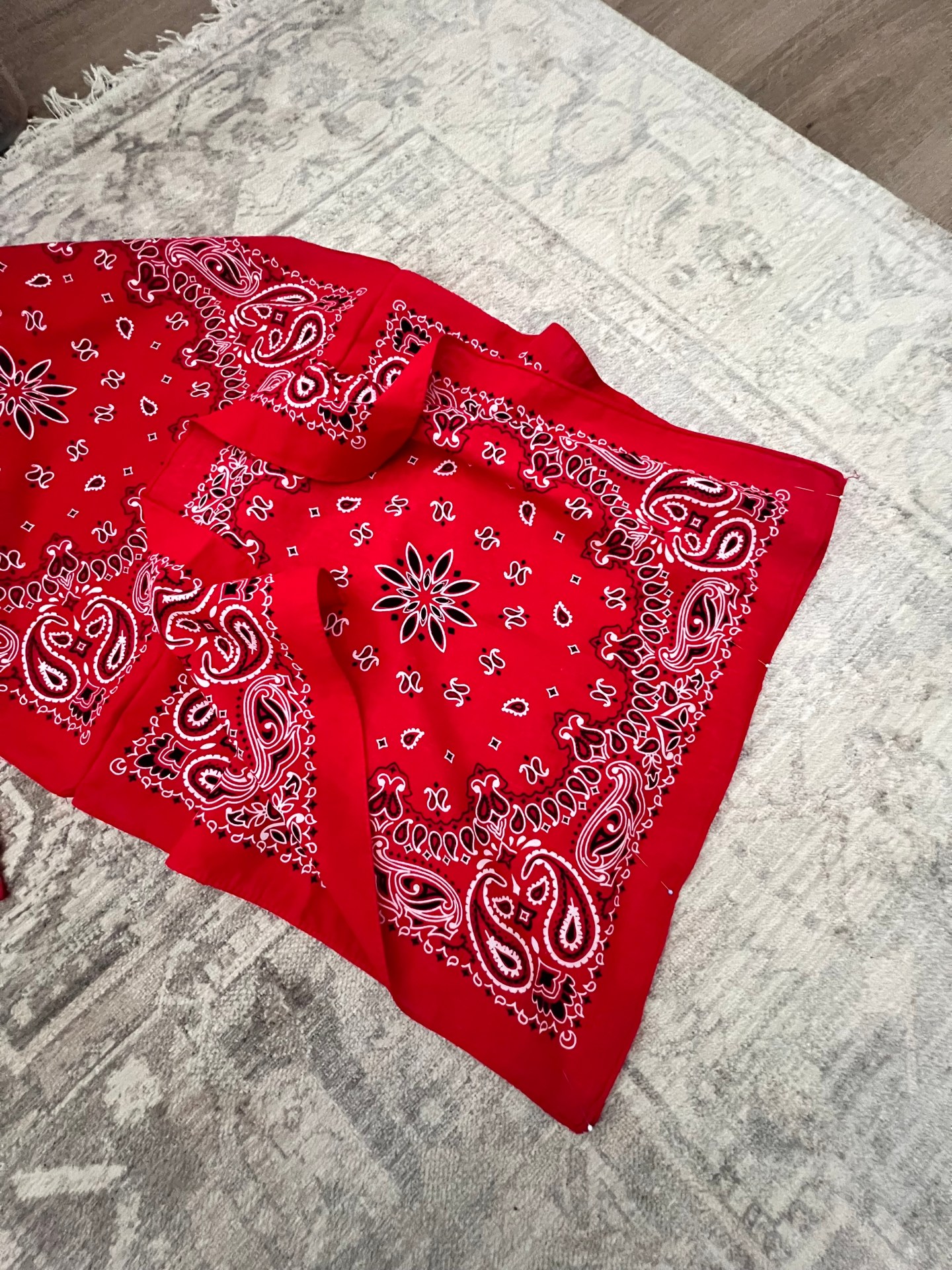 One Size Fits All Bandana Skirt Tutorial – The Sara Project