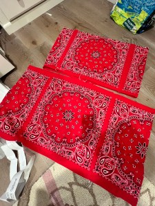 One Size Fits All Bandana Skirt Tutorial – The Sara Project