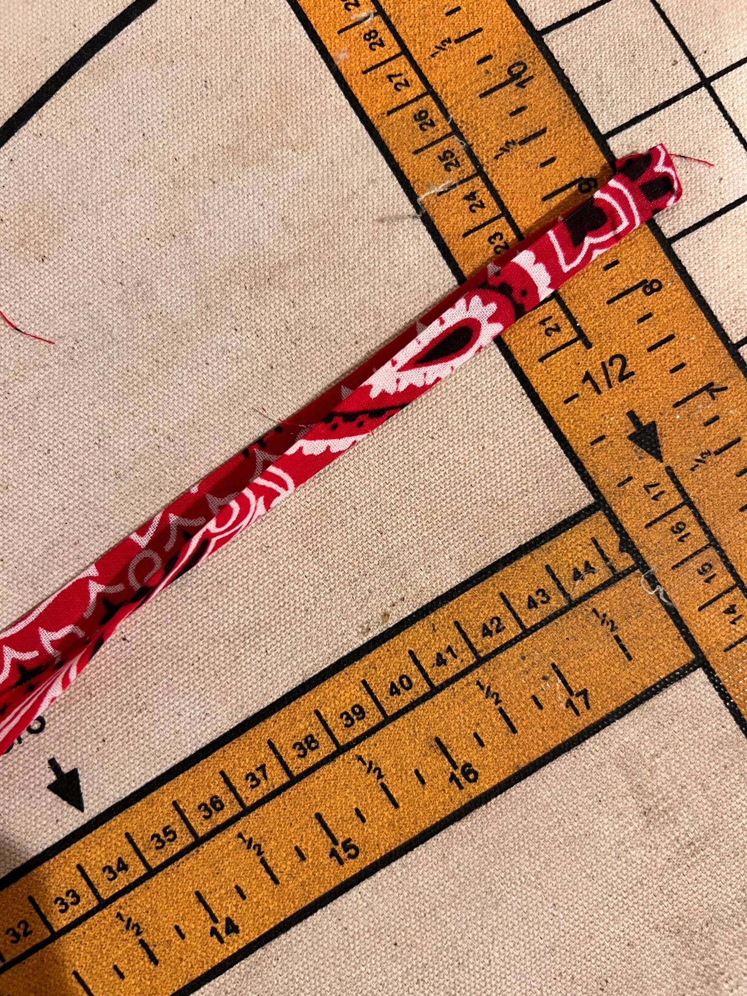 One Size Fits All Bandana Skirt Tutorial – The Sara Project