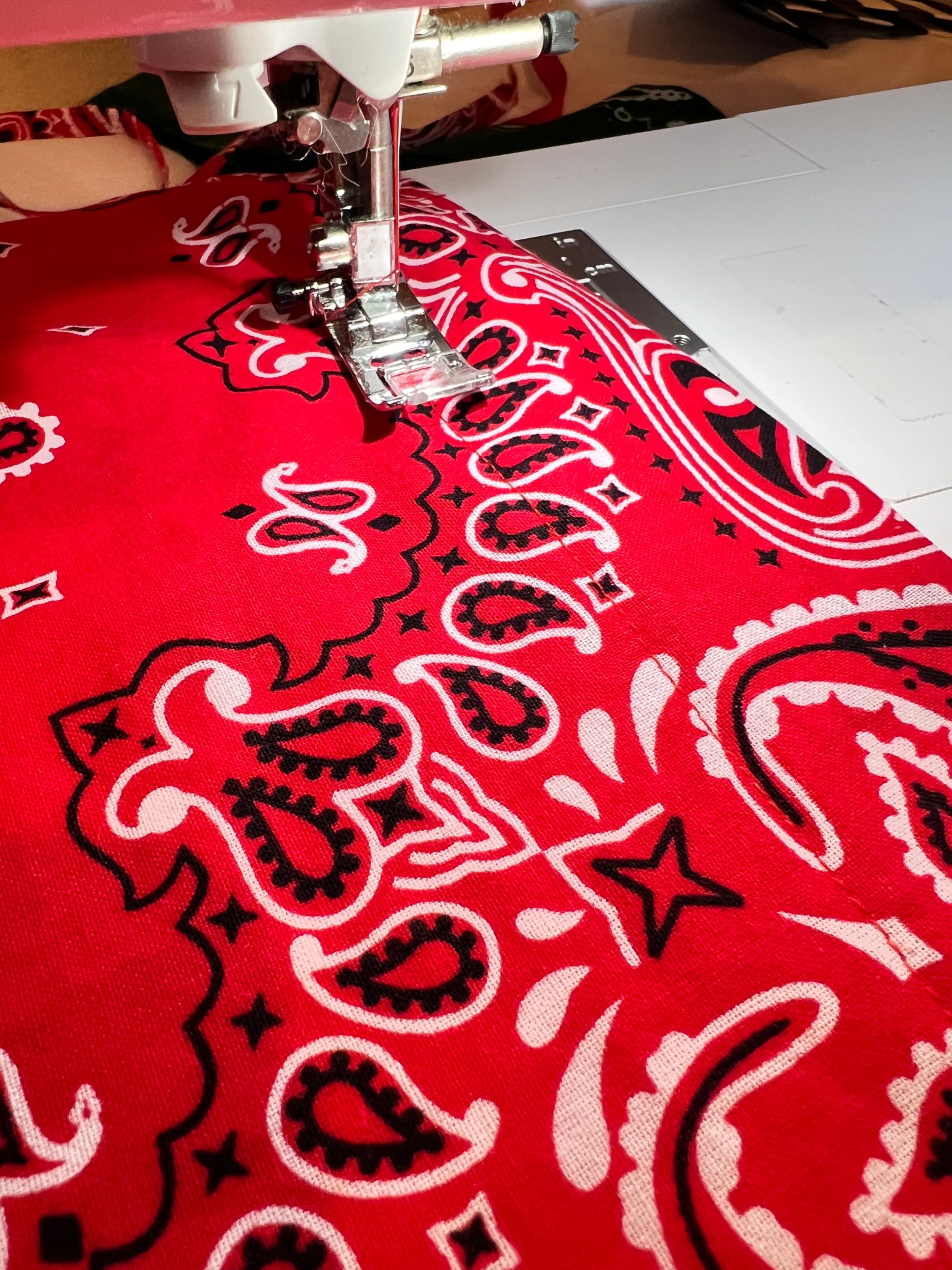 One Size Fits All Bandana Skirt Tutorial – The Sara Project